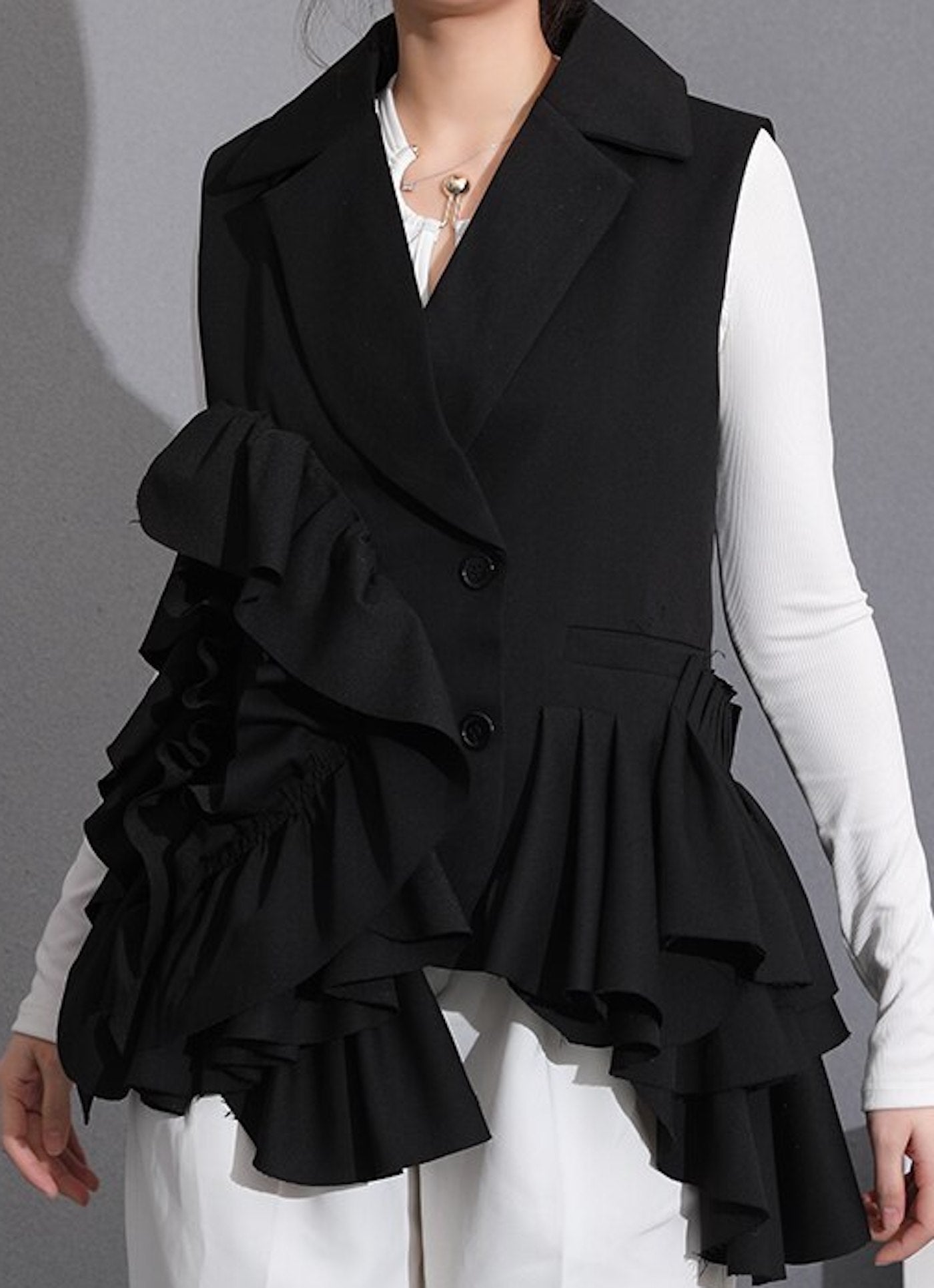 Chic Ruffle Vest | Madonna & Co